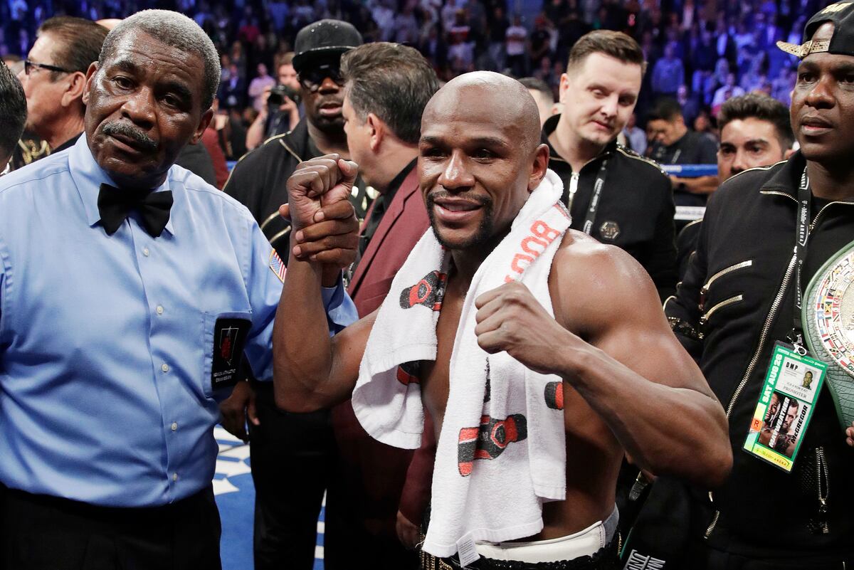 Floyd Mayweather's Fire Returns to TKO Conor McGregor in Compelling ...