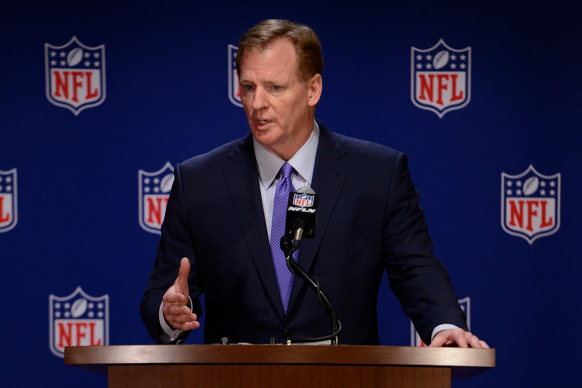 Roger Goodell Releases Statement on Michael Bennett's Allegations ...