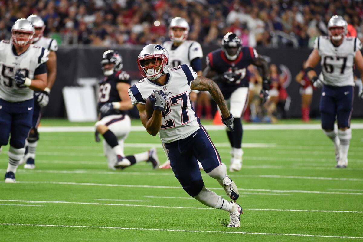 D.J. Foster Reportedly Signs Cardinals Contract After David Johnson's ...