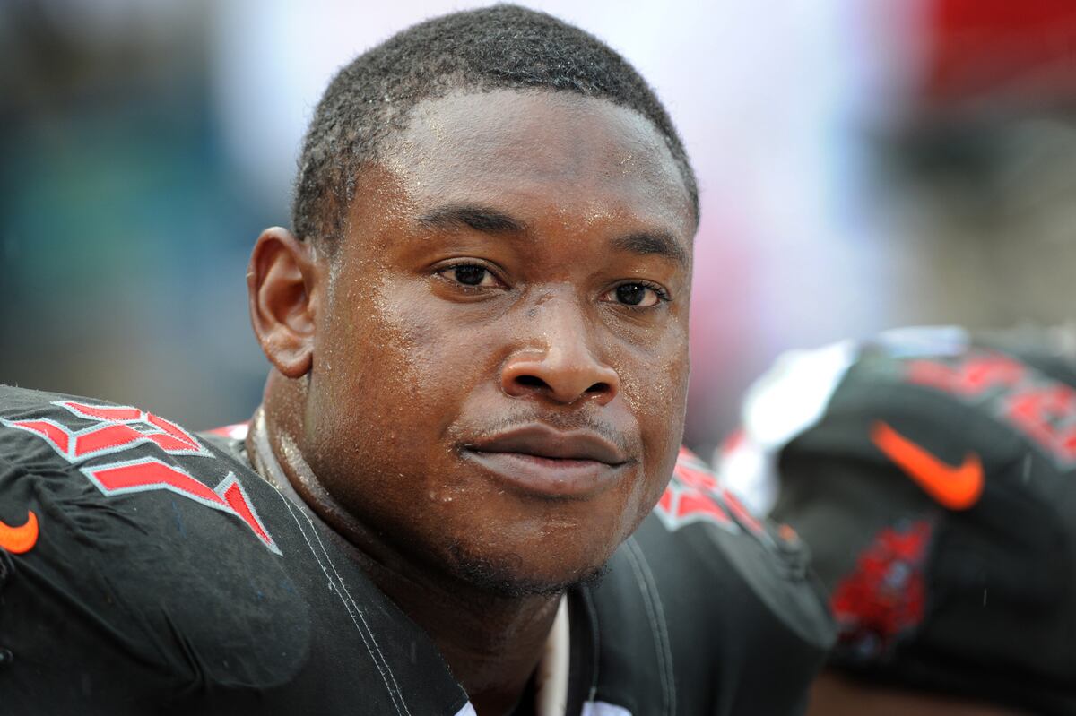 Akeem Spence Says His Father Was Denied Work Due to National Anthem ...