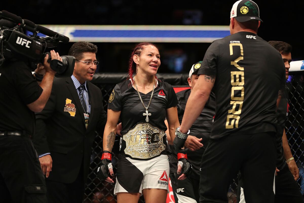 Cris Cyborg vs. Holly Holm Is Biggest Women's Fight UFC Can Muster in ...