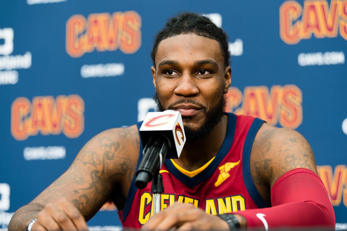 Jae Crowder Says Tyronn Lue Is Already Preparing Cavaliers for Warriors ...