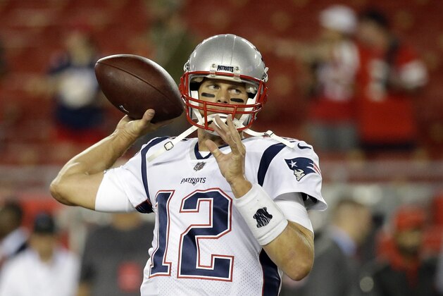 Tom Brady Sets Regular-Season Wins Record, Passes Brett Favre, Peyton ...