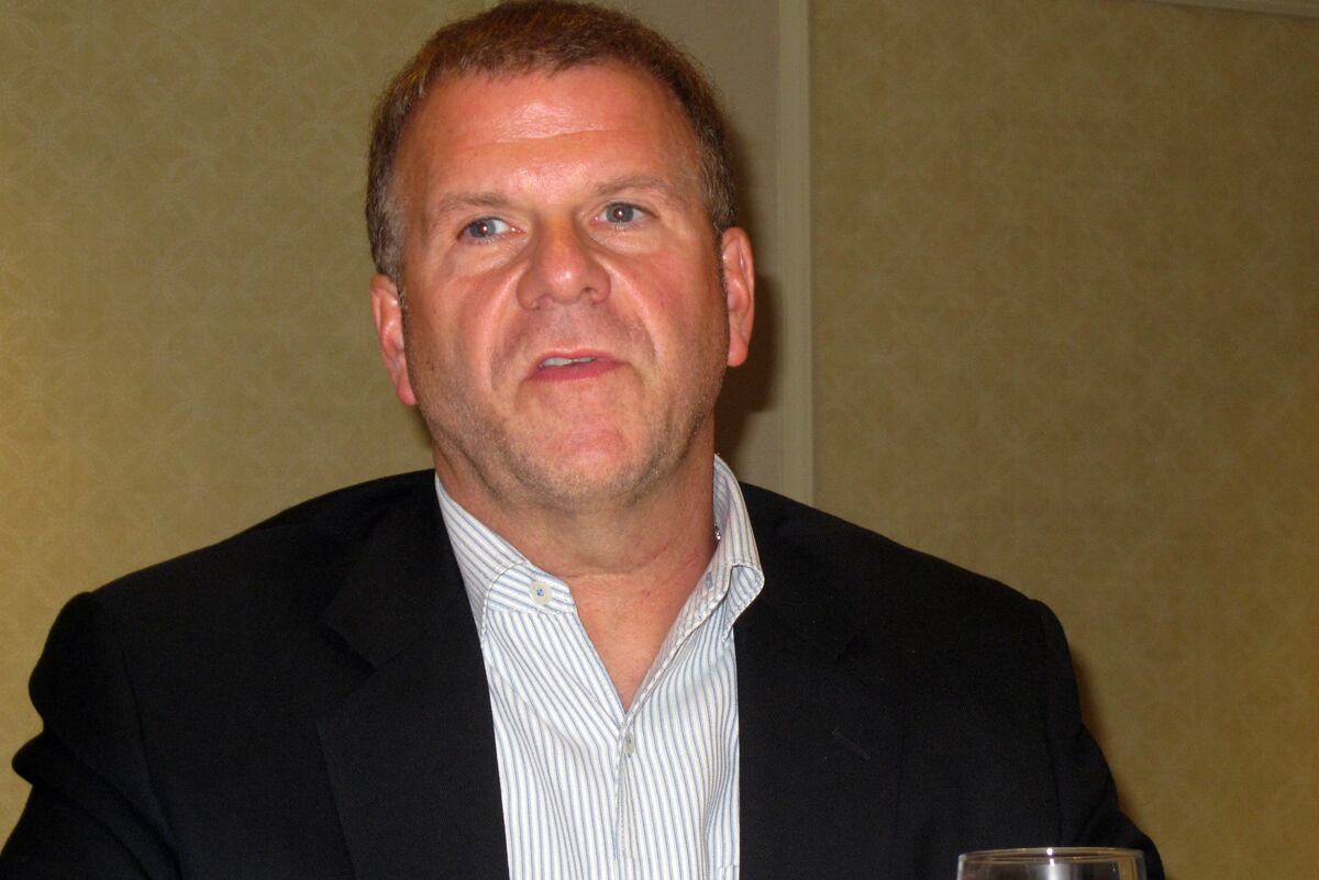 Rockets Owner Tilman Fertitta Expects Houston to Go to Western ...