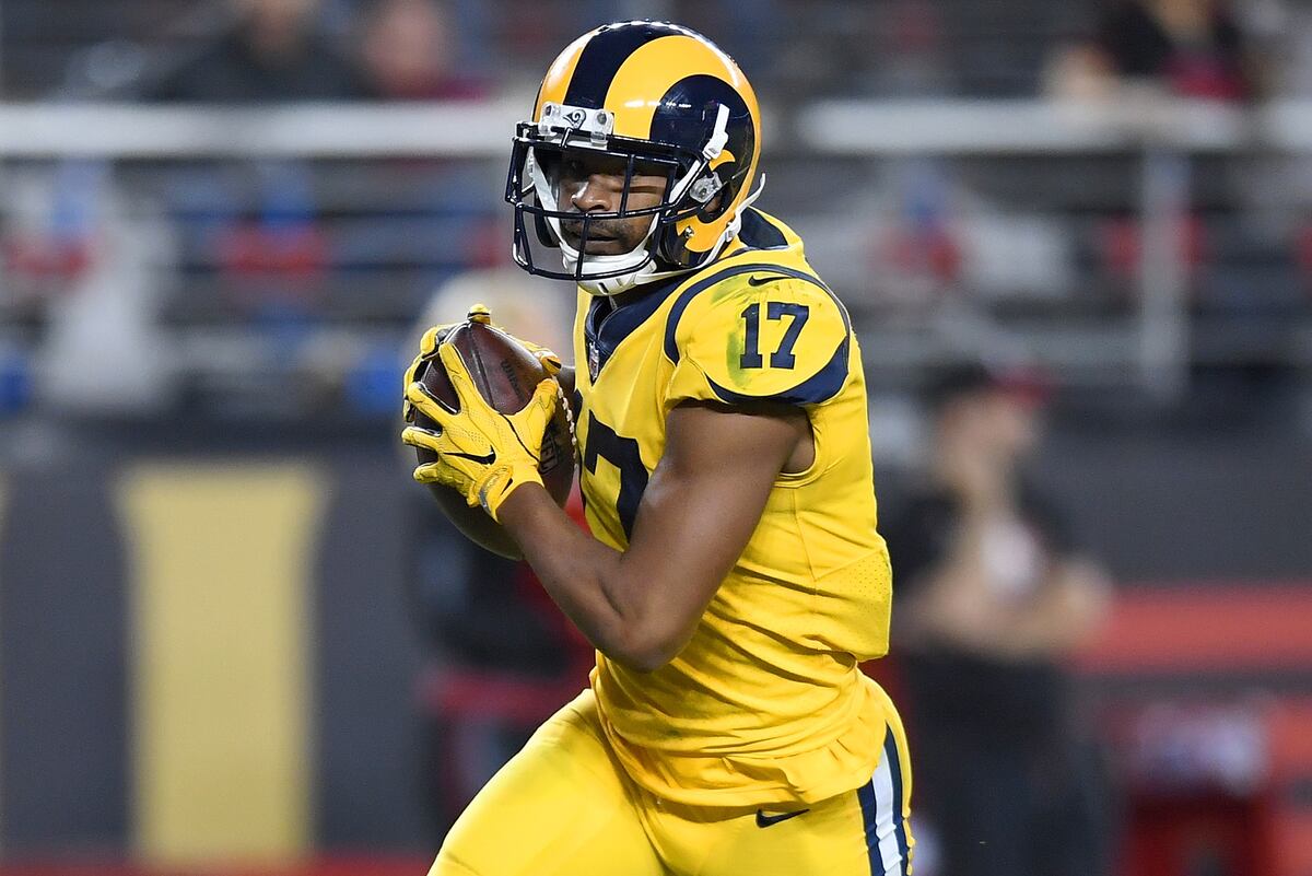 Week 7 Waiver Wire: C.J. Beathard, Robert Woods Highlight Pickups to ...