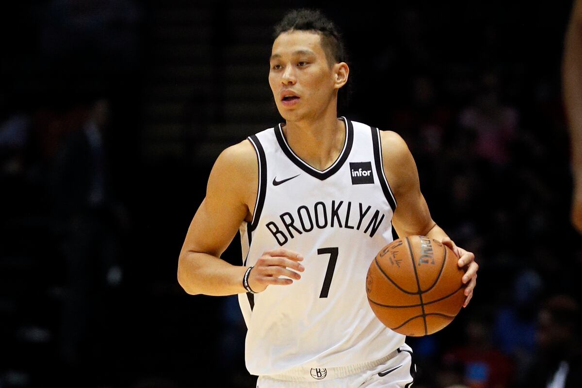 Jeremy Lin's Knee Injury a Ruptured Patellar Tendon, Out for Season ...