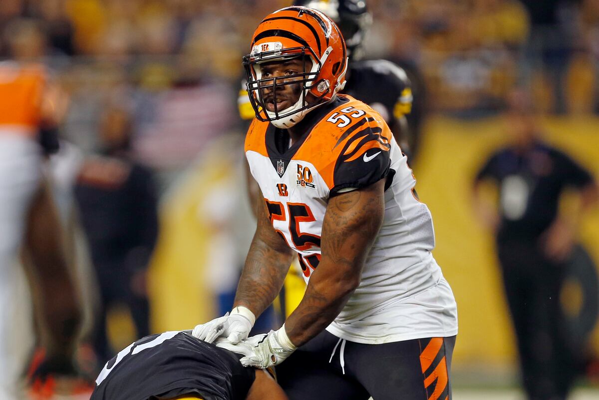 Vontaze Burfict Reportedly Avoids Suspension for Apparent Kick of ...