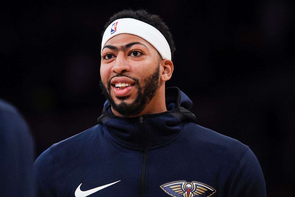 Anthony Davis Leaves Game vs. Nuggets with Concussion | News, Scores ...