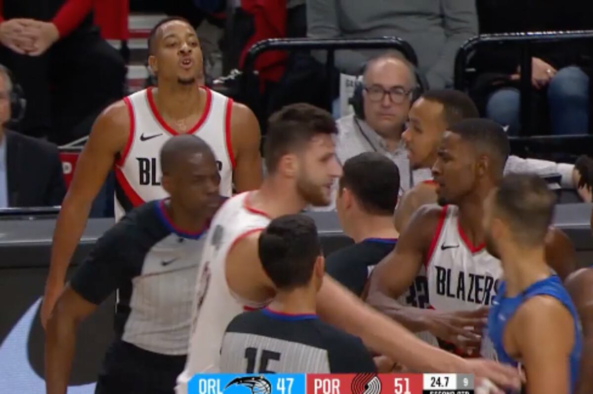 Portland's CJ McCollum Blows Kisses to Magic's Evan Fournier After ...