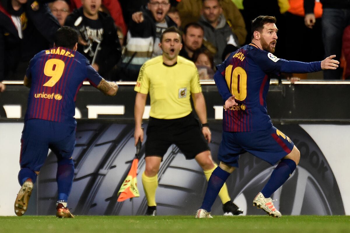 Andres Iniesta, Jordi Alba Call for VAR After Barcelona Ghost Goal vs ...