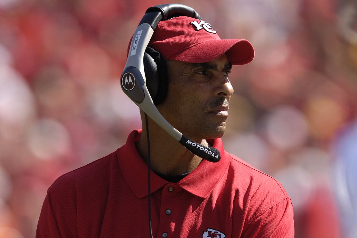 Herm Edwards Reportedly Expected to Be Named Arizona State Head Coach ...