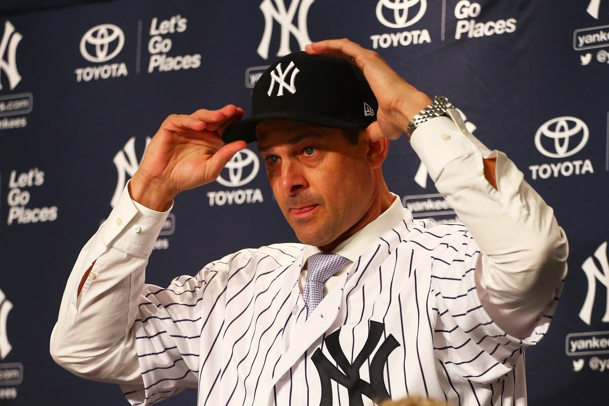 Aaron Boone Joins His Father to Become 3rd Father-Son Duo to Manage in ...
