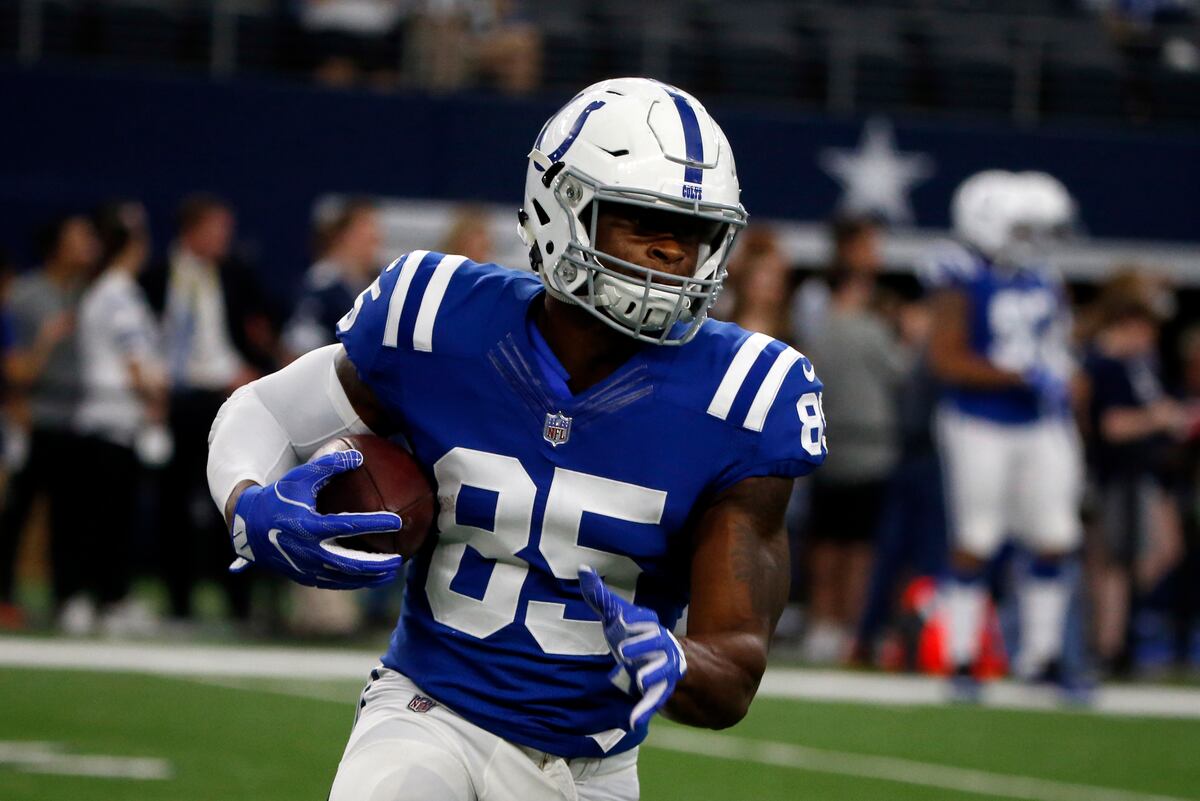 Brandon Williams Carted off Field with Head Injury After Scary Play ...