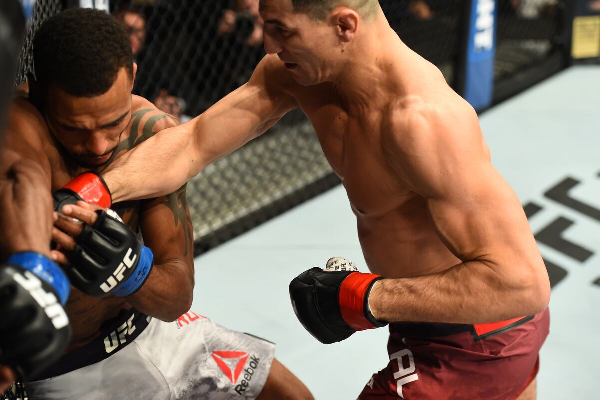Nordine Taleb Crushes Danny Roberts with Brutal Right Hand at UFC ...