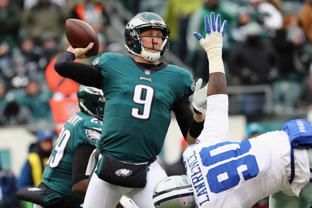 Eagles Coaches Studying Nick Foles' 2013 Film After Recent Struggles ...