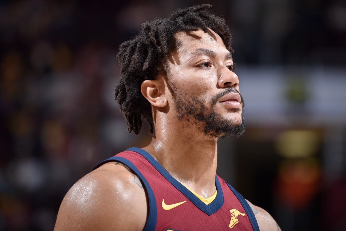 Derrick Rose Expects to Return from Leg Injury in Cavaliers' Game vs ...
