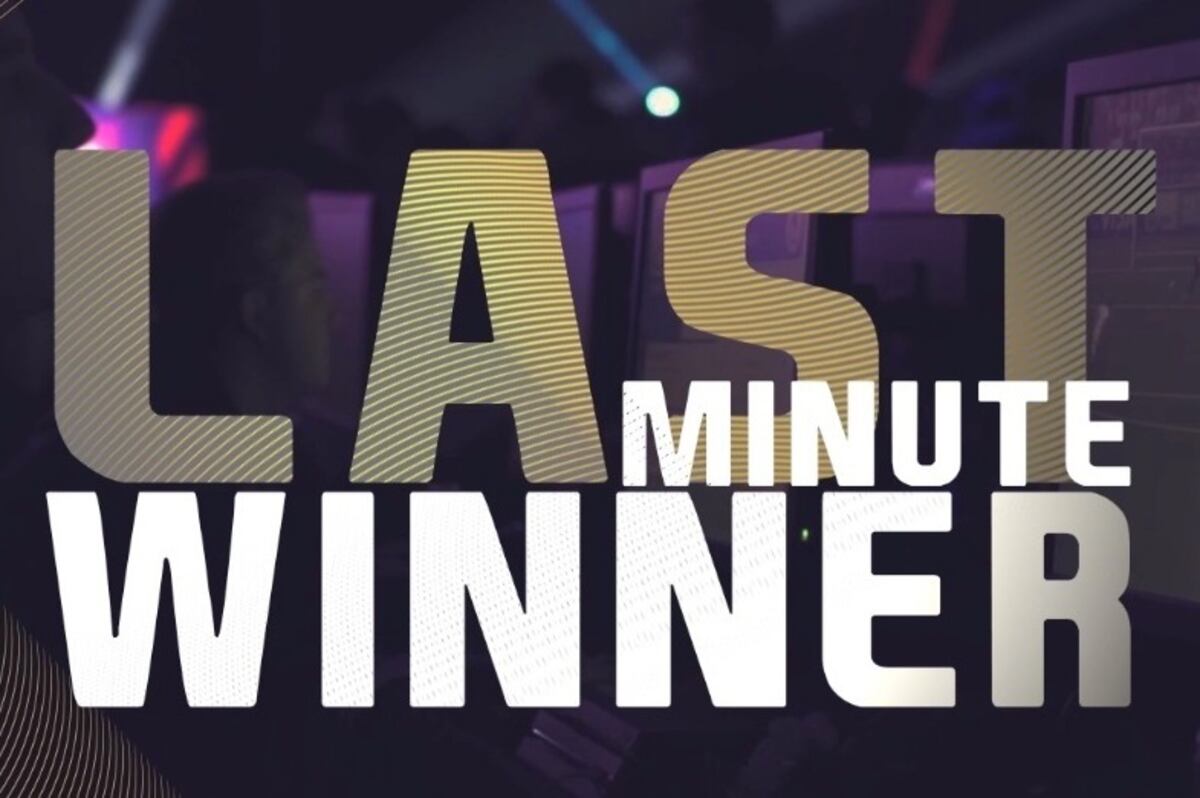 Last-Minute Winner: FIFA Gaming Show from the FUT Champions Cup in ...