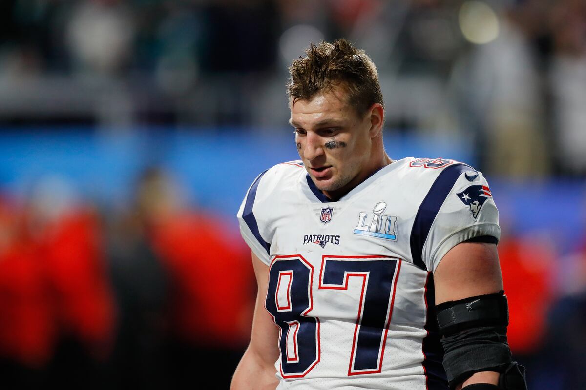 Rob Gronkowski Reportedly Had 3 Guns Stolen in Home Burglary While at ...