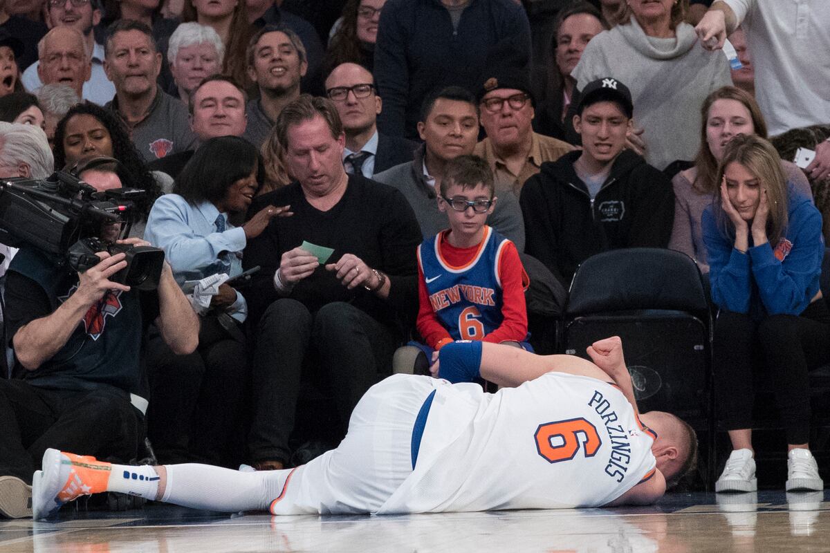 Kristaps Porzingis MRI Reveals Knee Injury to Be Torn ACL; Will Undergo ...