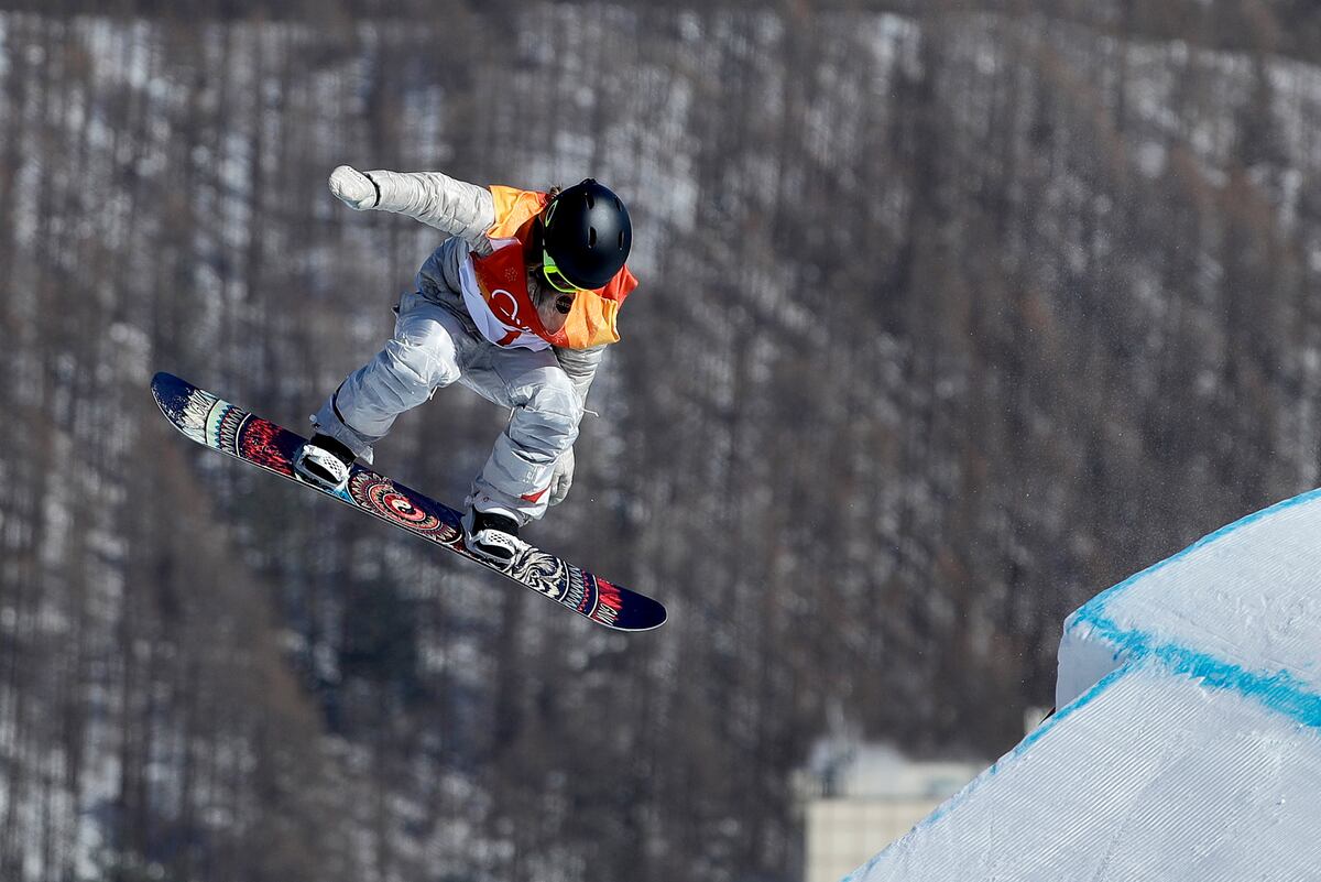 Jamie Anderson Wins Gold Medal for Snowboarding Slopestyle at Olympics ...