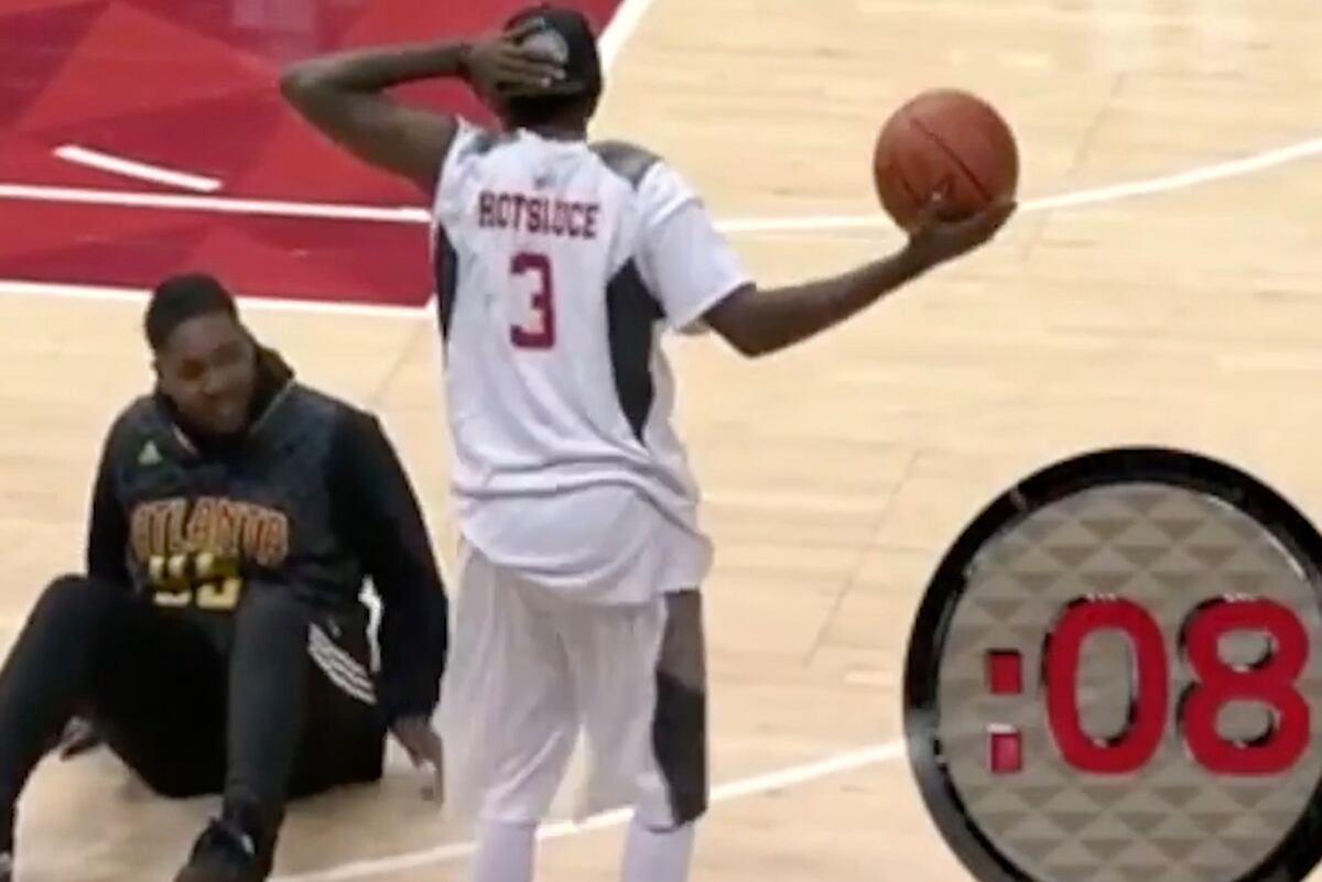 Atlanta Hawks Fans Keep Getting Burned By Streetball Legend Hot Sauce