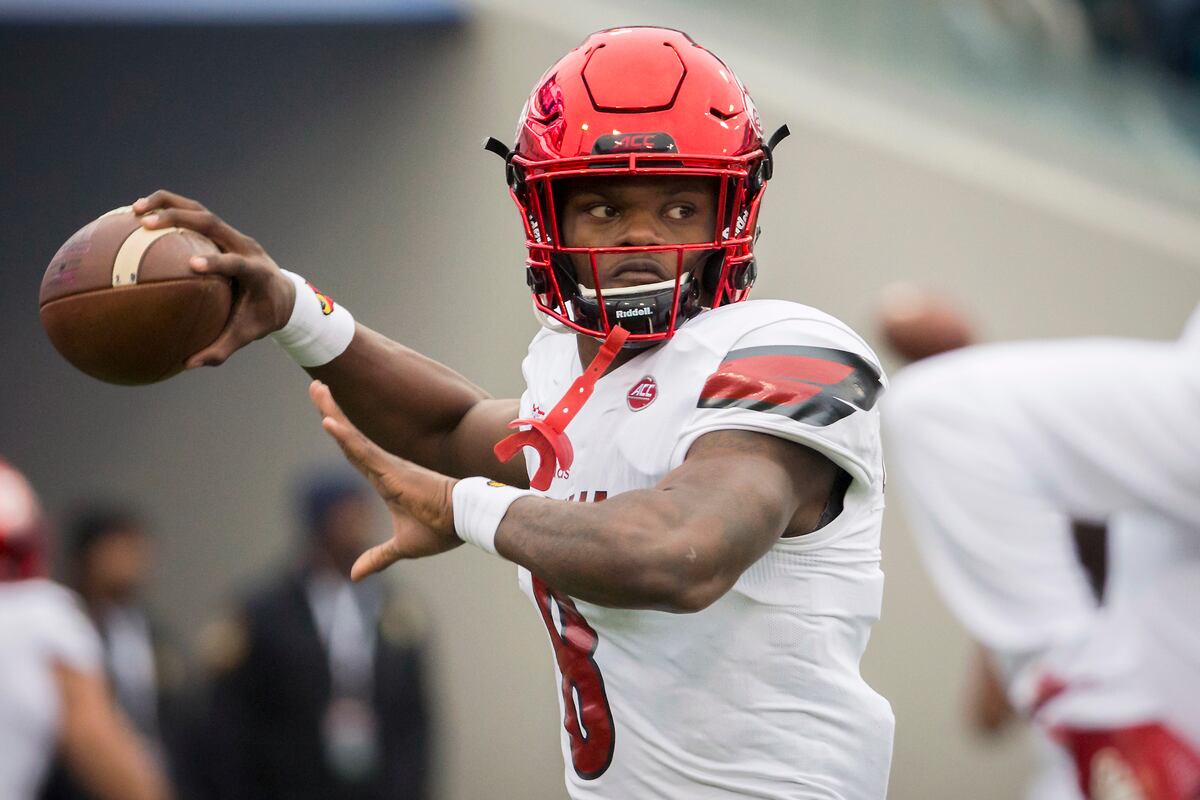 Bill Polian Says Lamar Jackson Is 'Short,' Should Move to WR in the NFL ...