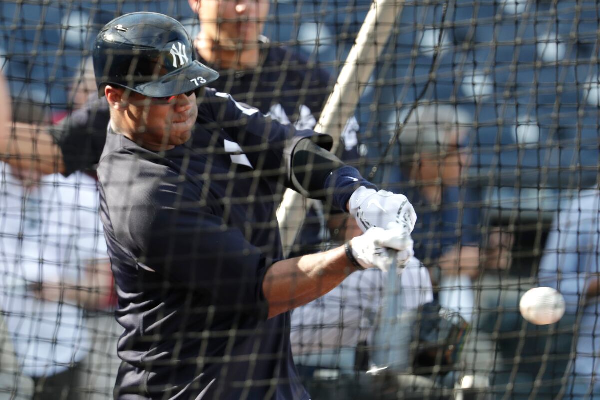 Russell Wilson Hits 6 Homers in Yankees BP with Aaron Judge, Giancarlo ...