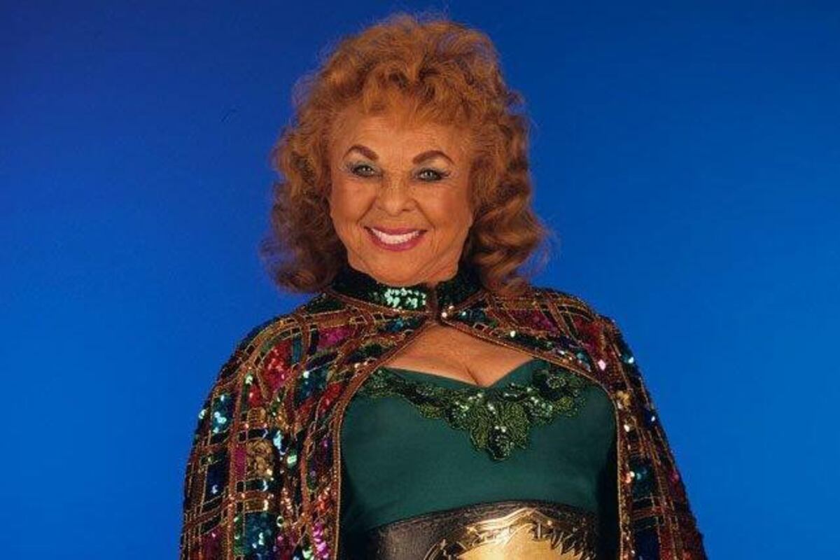 WWE Announces 1st-Ever Fabulous Moolah Memorial Battle Royal at ...