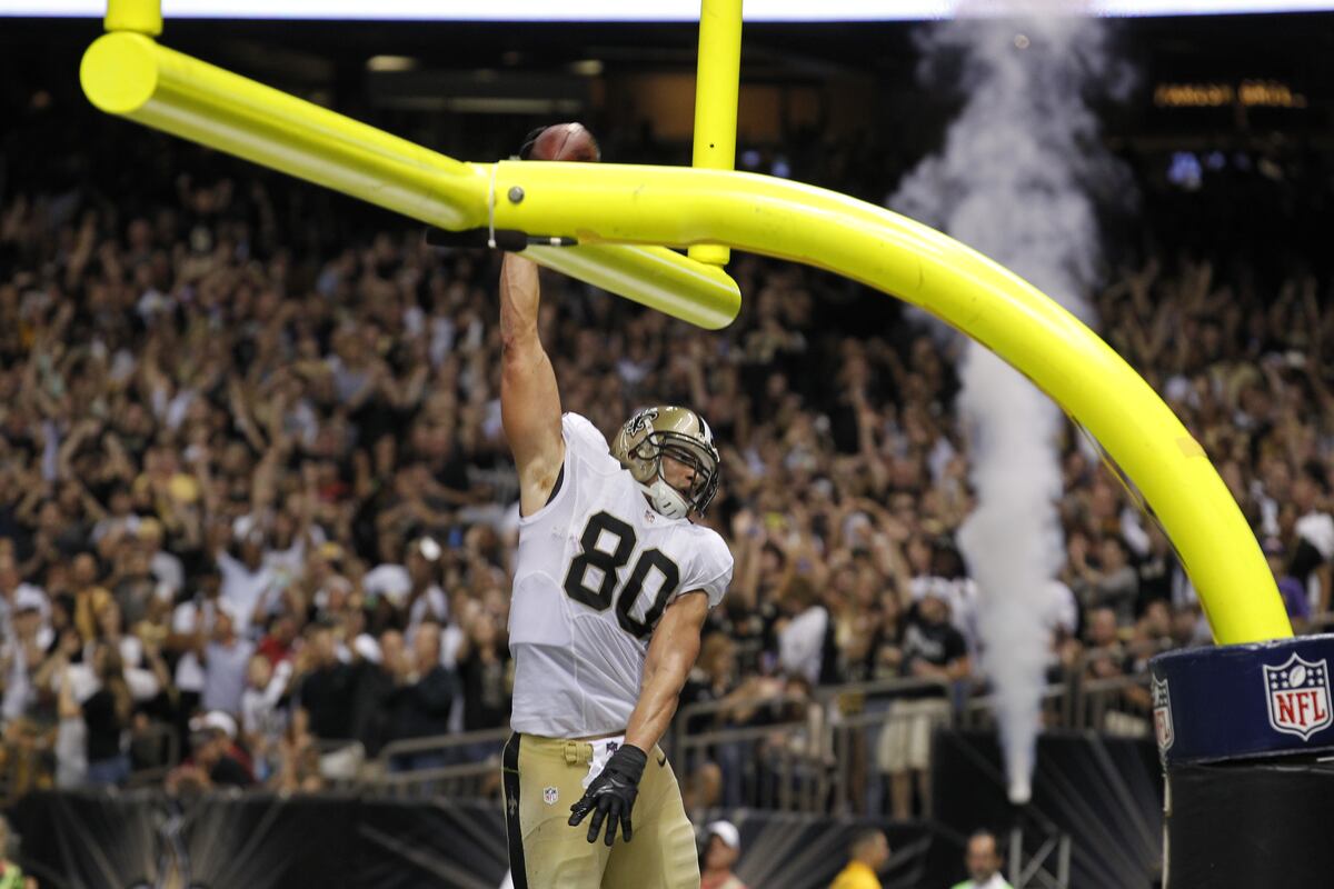 Jimmy Graham Rumors: Saints Targeting TE After Re-Signing Drew Brees ...