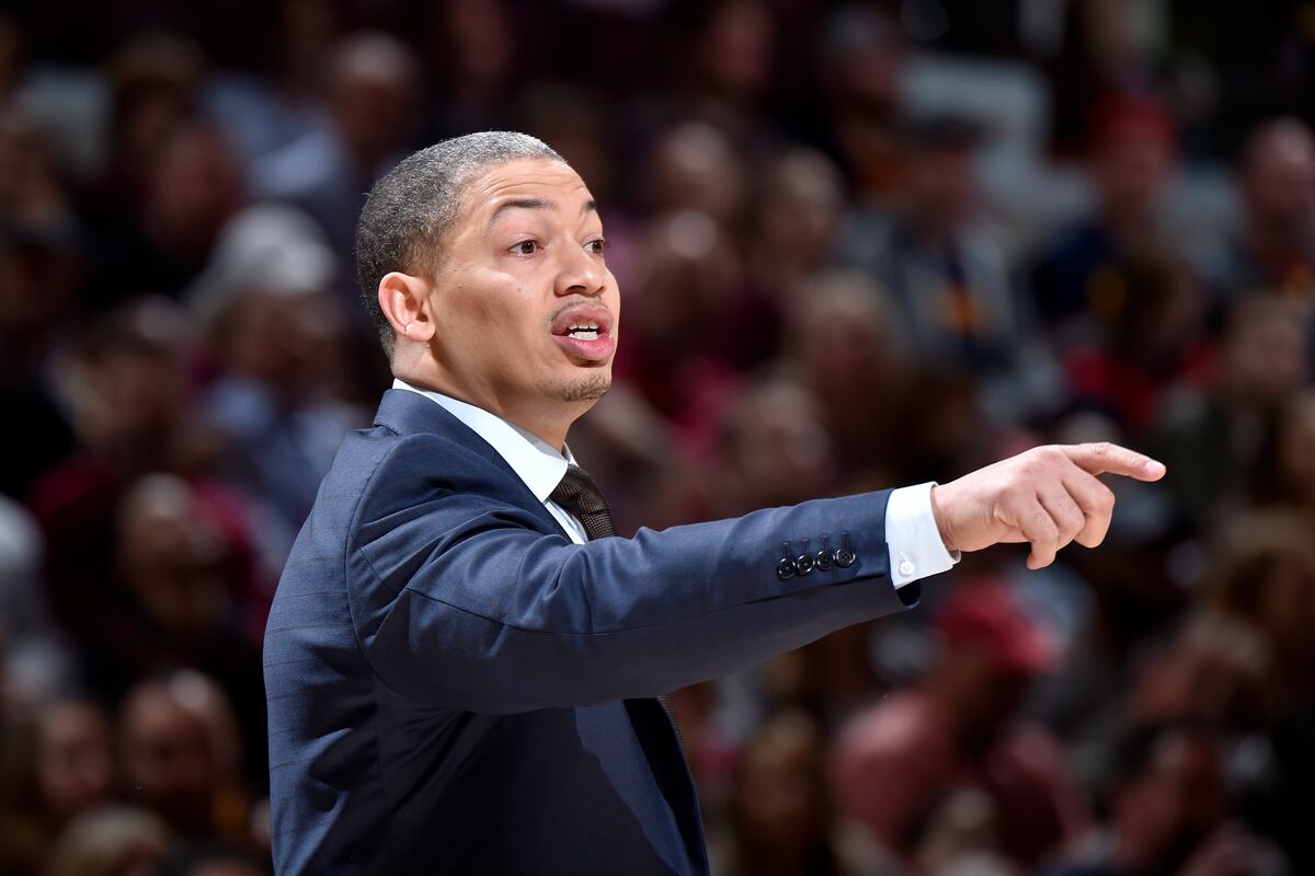 Cavaliers News: Latest Buzz Surrounding Tyronn Lue's Status, Potential ...