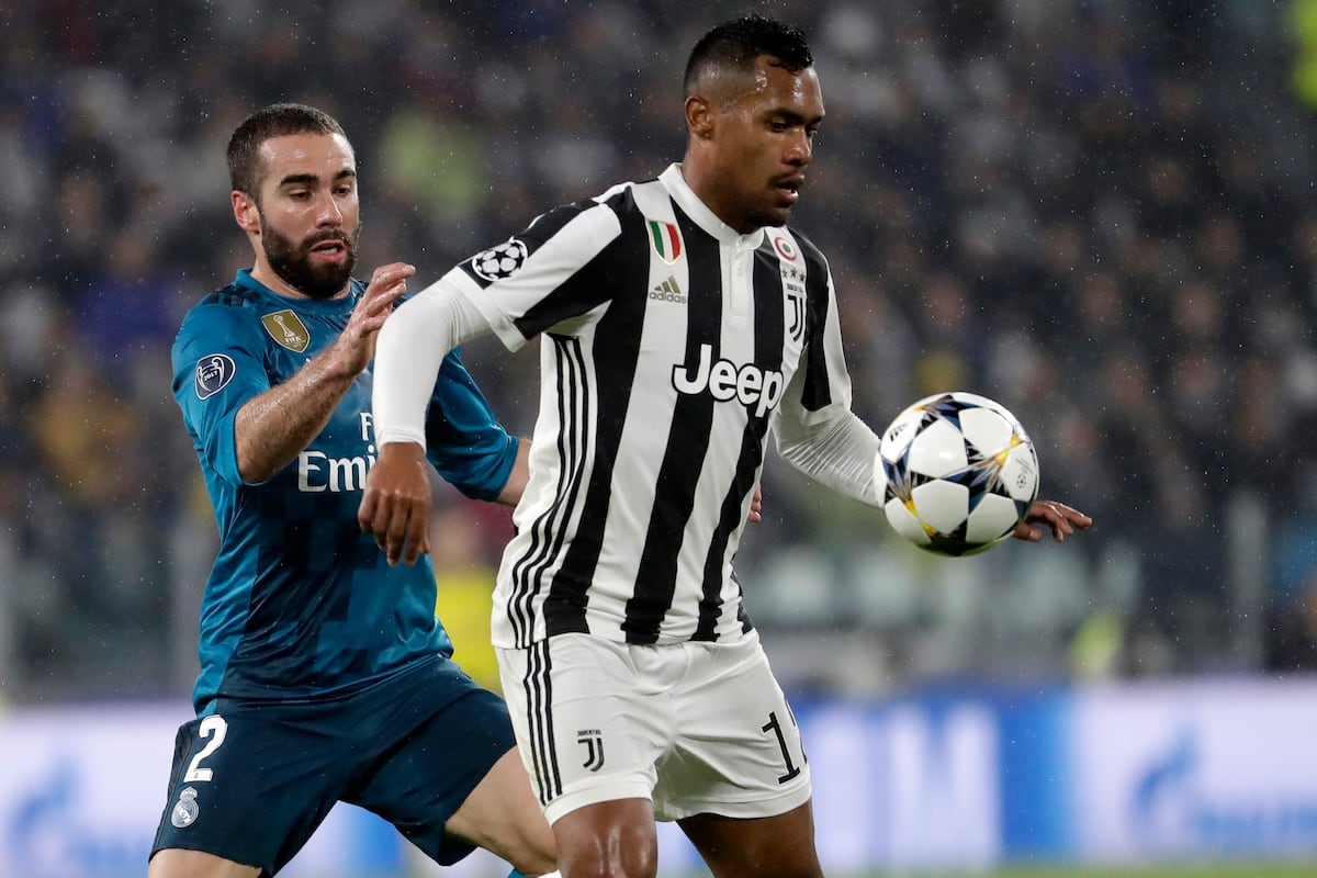 Manchester United Transfer News Latest Rumours On Alex Sandro Interest