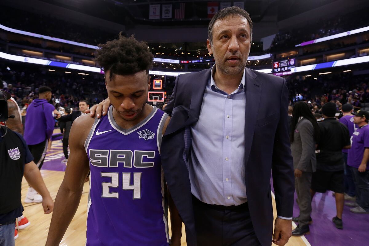 NBA Rumors: Vlade Divac, Kings Agree to 4-Year Contract After 39-43 ...