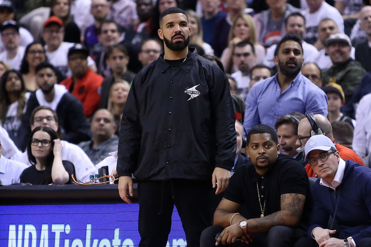 Drake and Kendrick Perkins Exchange Words During Raptors vs. Cavs Game ... Drake and Kendrick Perkins Exchange Words During Raptors vs. Cavs Game ...