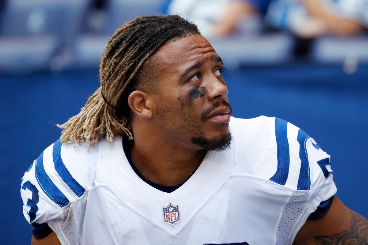 Georgia Southern Awards Former Colts LB Edwin Jackson Posthumous Degree ...