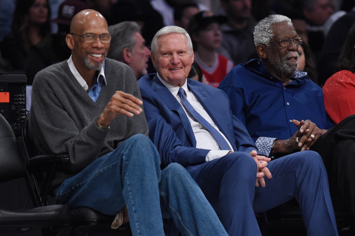 Jerry West: Clippers 'Stuck' with 'Nowhere' to Go Before Blake Griffin ...