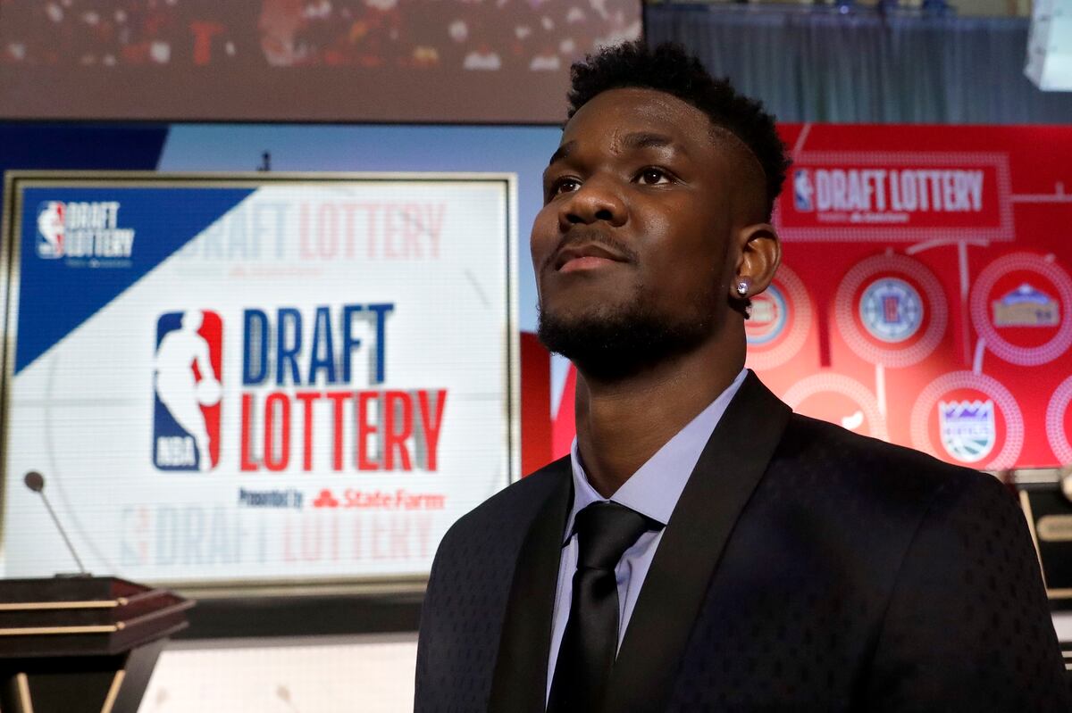 Deandre Ayton Would Love to Be Drafted by Suns, Play with Devin Booker ...