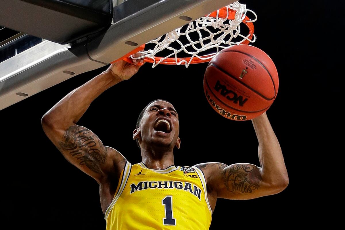 Charles Matthews Announces Return to Michigan, Won't Enter 2018 NBA ...