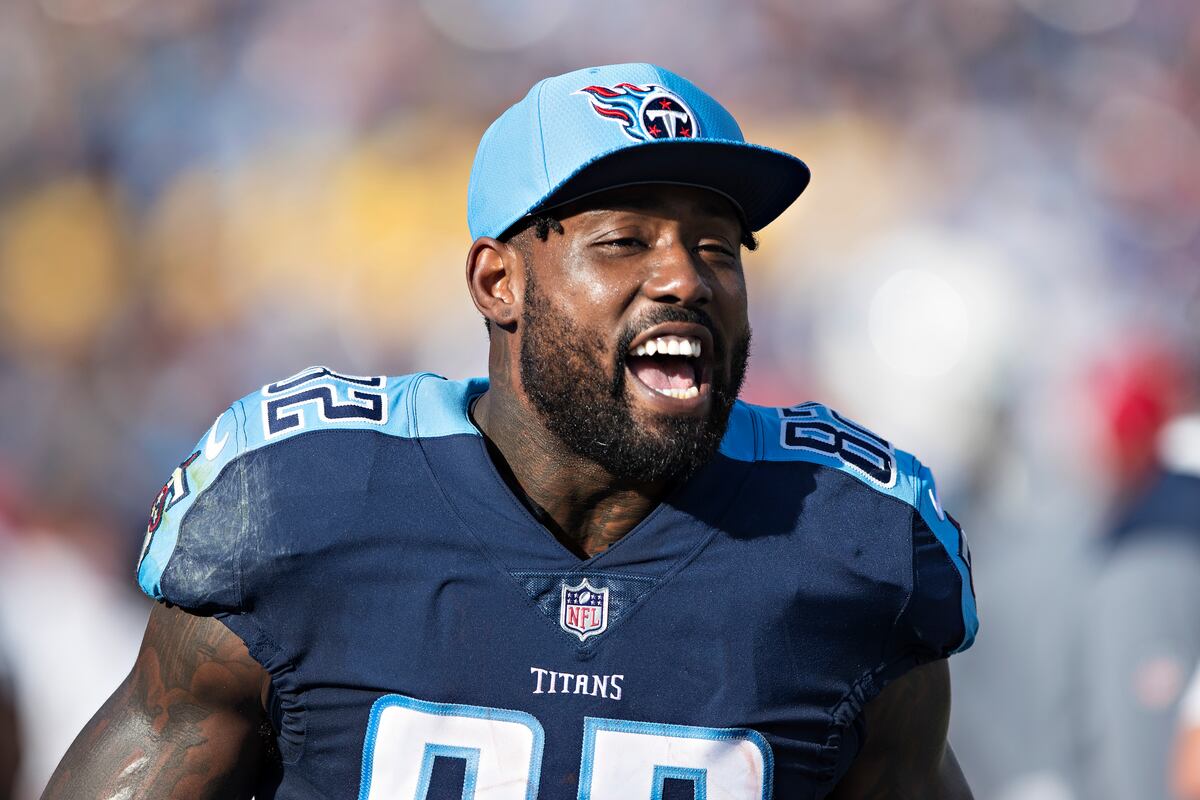 Delanie Walker Calls Himself 'The Best Tight End in the League in All ...