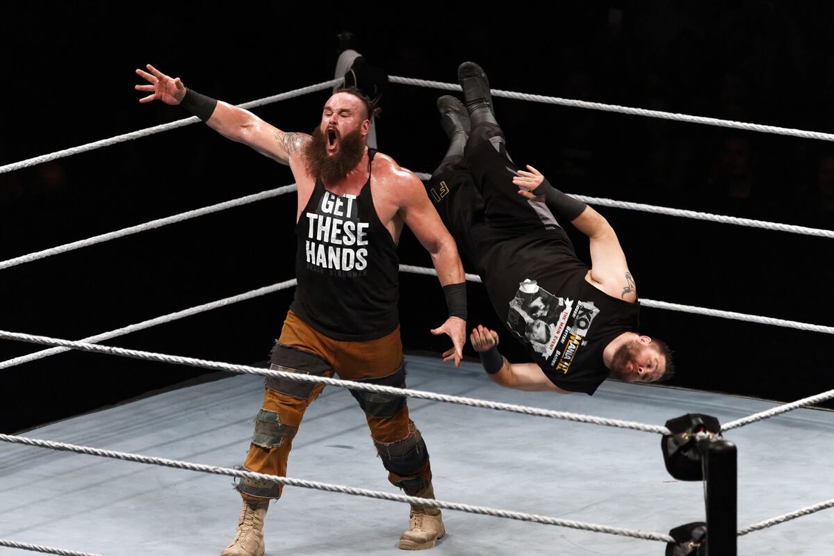 Video: Kevin Owens Takes Terrifying Fall off Ladder After Braun ...