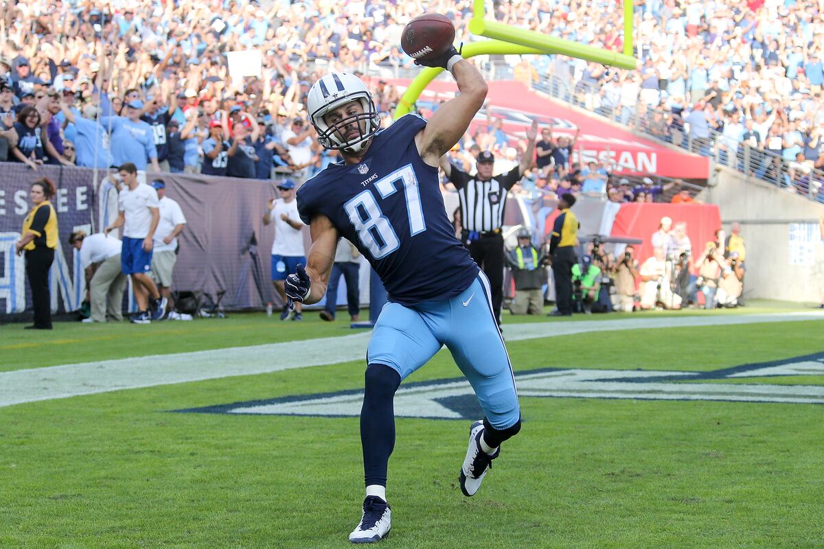 Free-Agent WR Eric Decker Says He'd Be a 'Good Fit' with Patriots ...