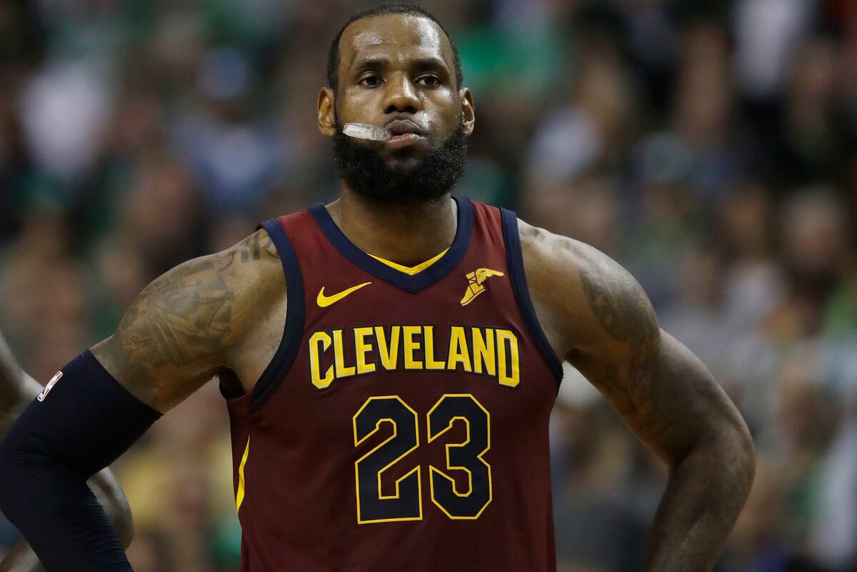 LeBron James Rumors: Star Hasn't Made a Decision Due to 'So Many Moving ...