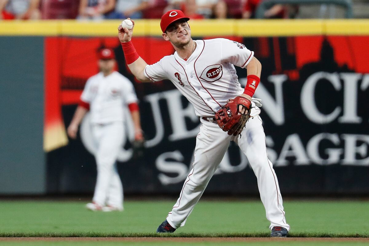 Report: Scooter Gennett Traded to Giants; Reds Receive Player to Be ...
