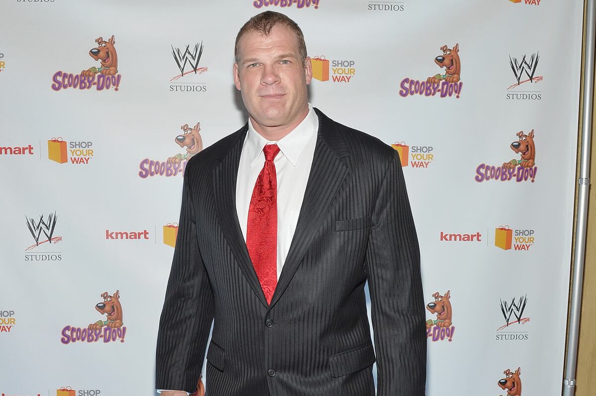 Kane Suffers Ankle Injury After Bludgeon Brothers Attack at WWE Extreme ...