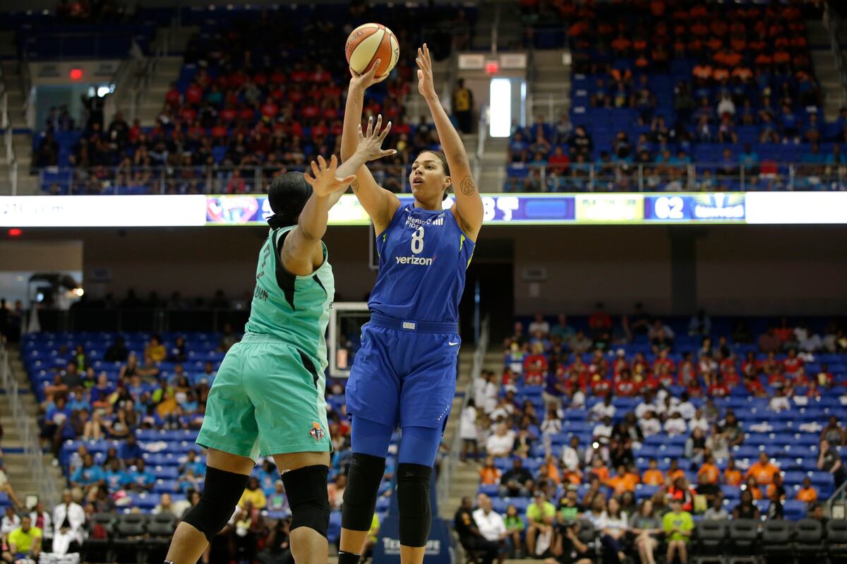 Liz Cambage Breaks WNBA Record with 53-Point Performance vs. Liberty ...
