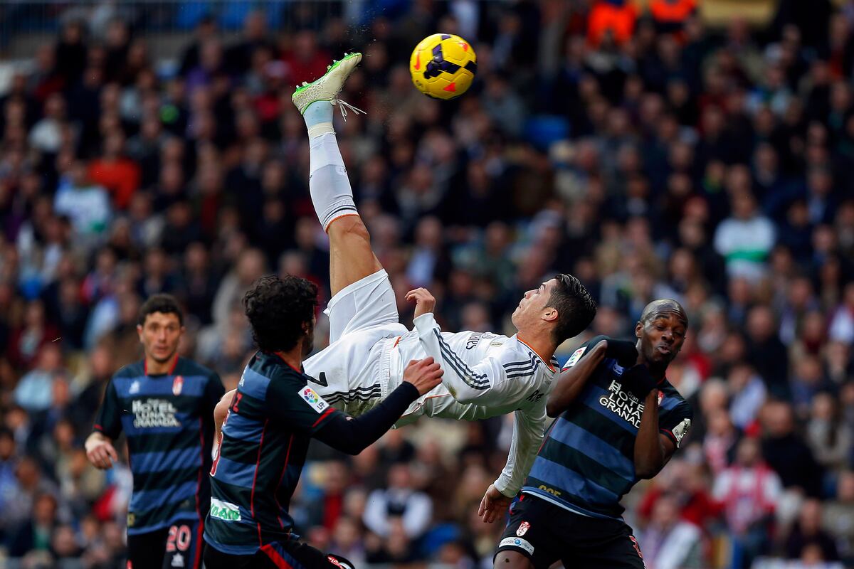 FIFA 19: Dynamic Tactics, Timed Finishing, More Features, Trailers ...