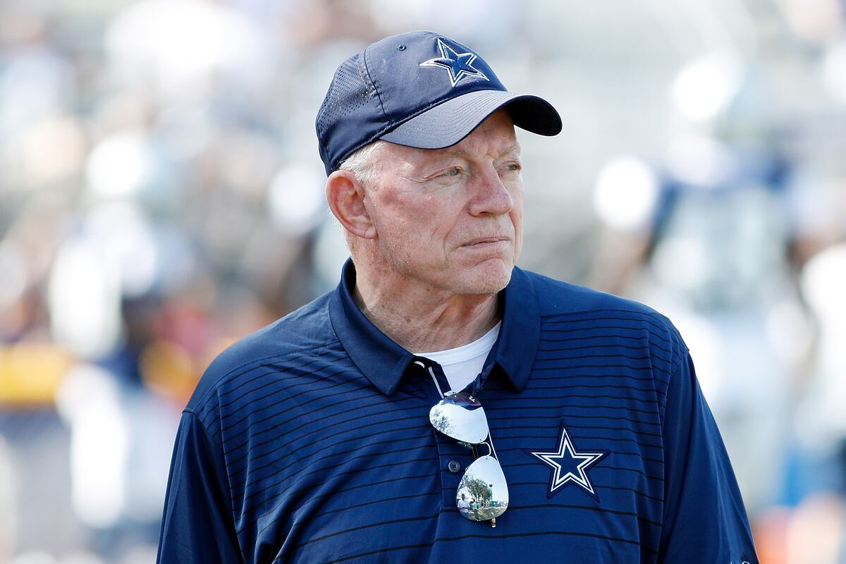 Cowboys' Jerry Jones Declined Comment After Wearing Hat During National ...