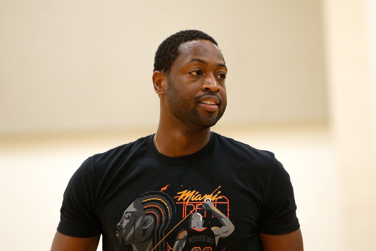 Dwyane Wade, Drake Invest in High School Sports Media Startup Mars Reel ...