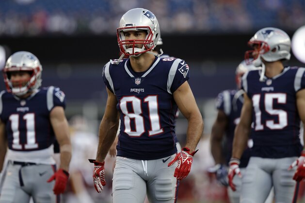 Eric Decker Announces Retirement from NFL After 8-Year Career