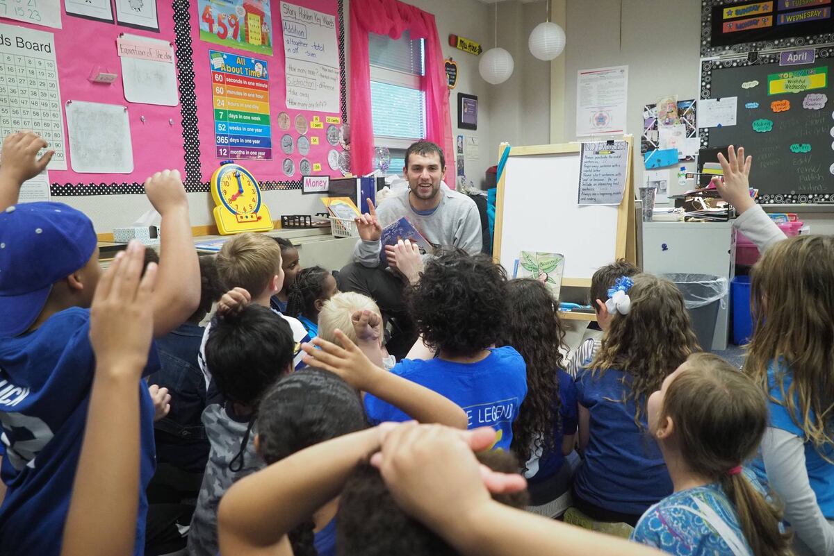 'Unofficial Librarian of the Colts' Andrew Luck Inspires Reading with ...