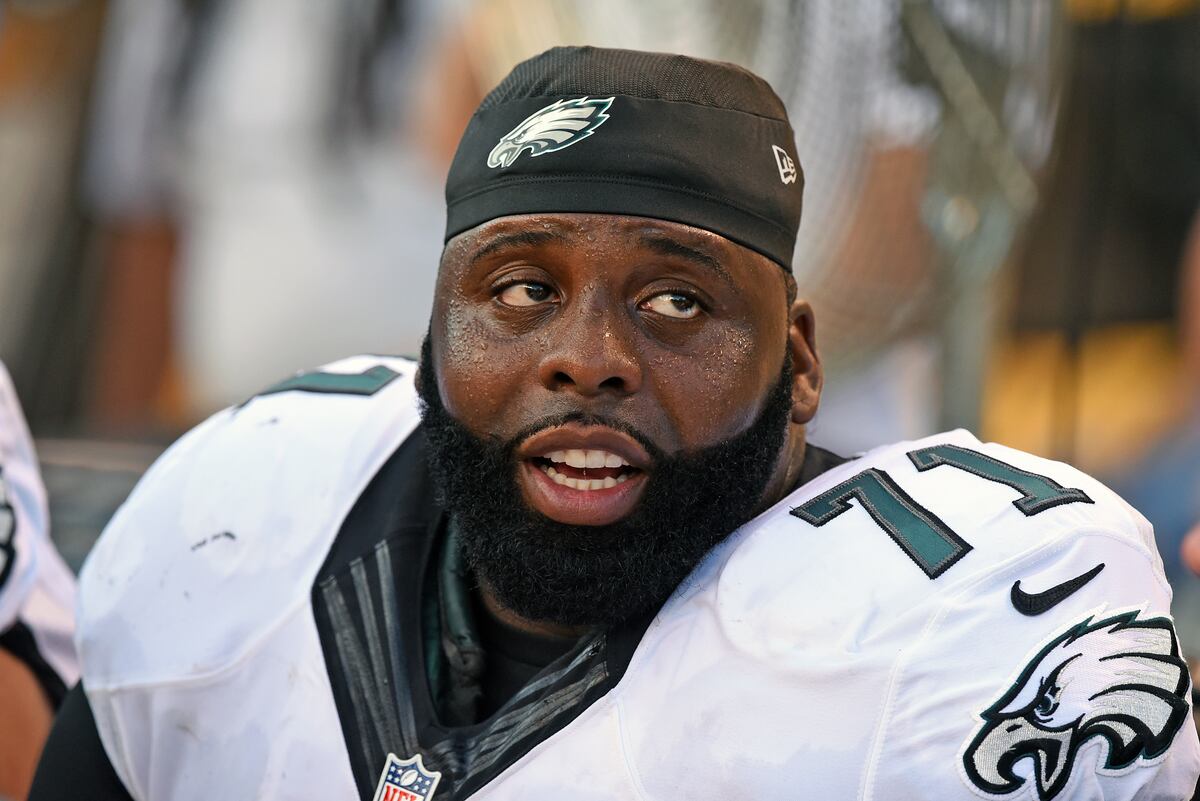 Jason Peters Drove His Super Bowl Truck to Wednesday's Eagles Practice ...